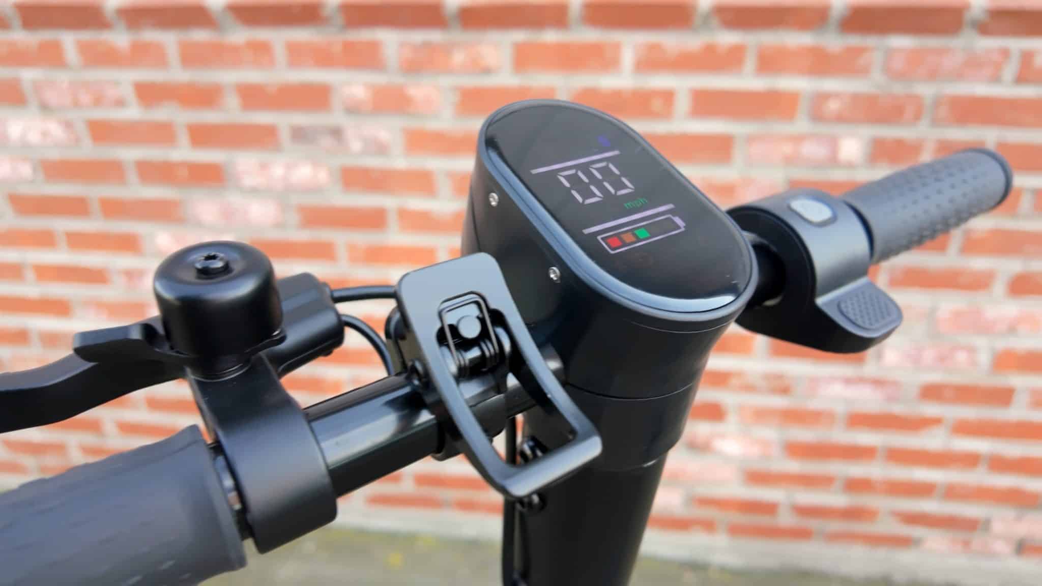 The Apollo Air – Apollo’s Lightest Electric Scooter Upgraded