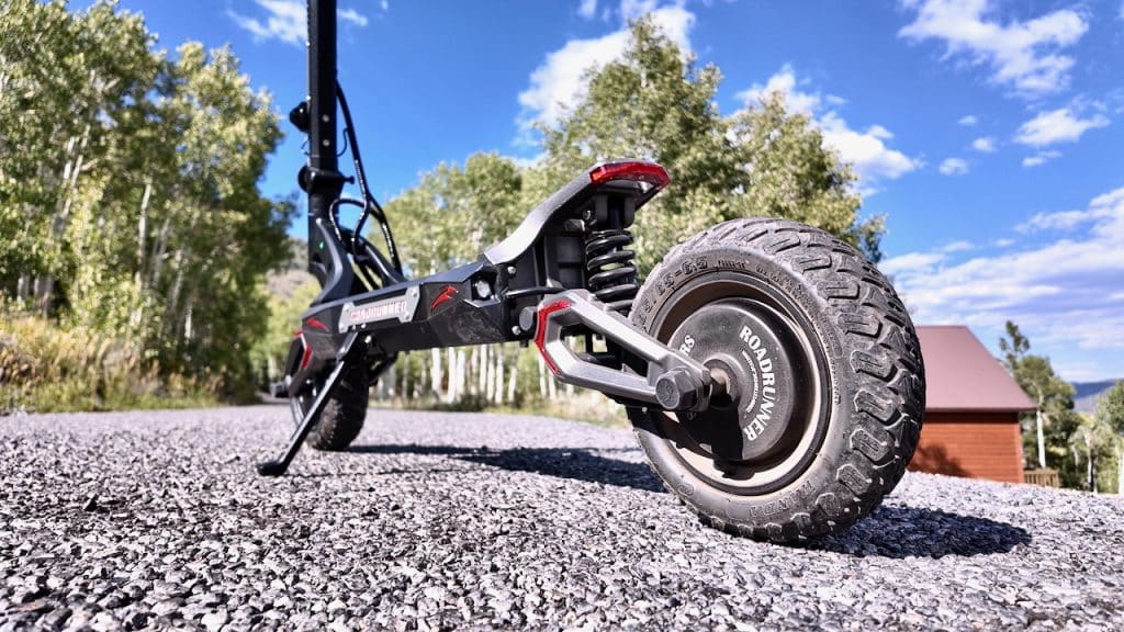 The Apollo Air – Apollo’s Lightest Electric Scooter Upgraded