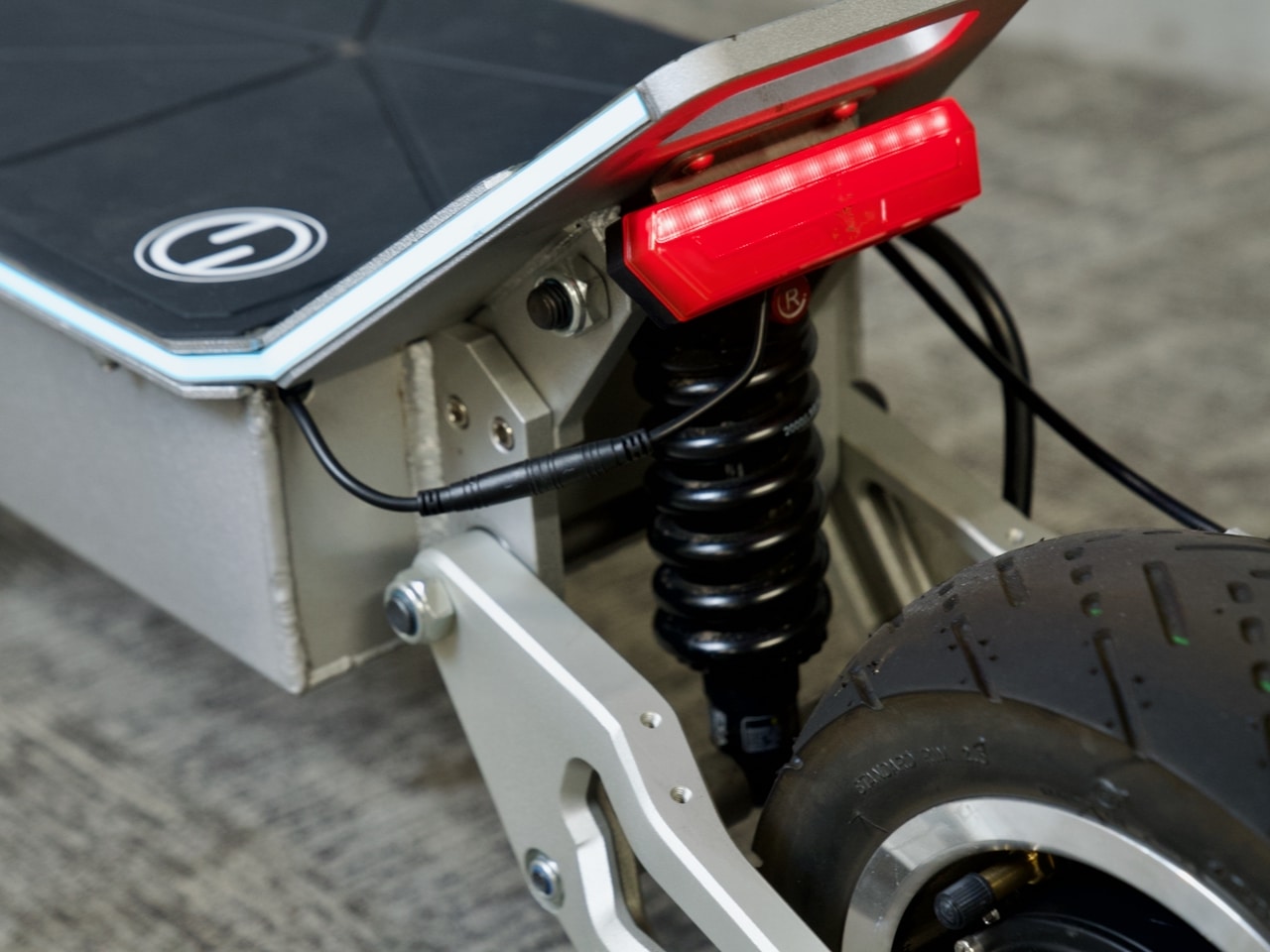 Solar Hyperion Review – A Portable Hyper Scooter - Electric Scooter Guide